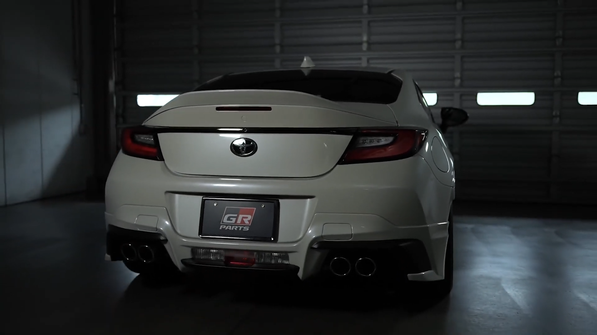 TRD / GR Parts - Trunk Spoiler / Spoiler na klapę bagażnika - Toyota GR86