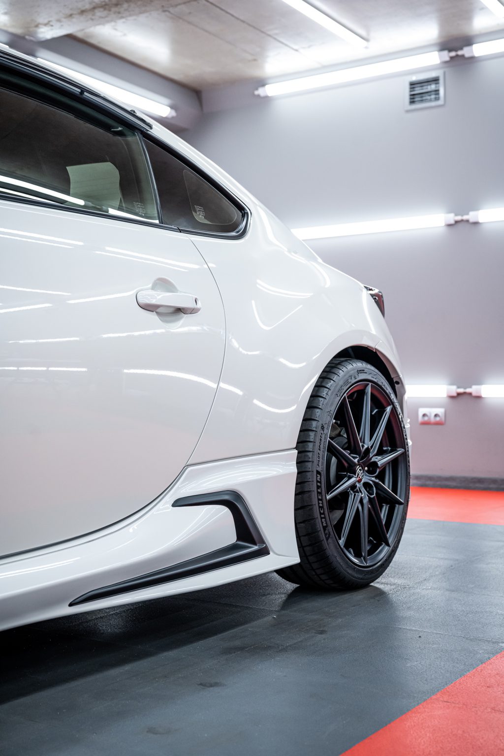 TRD / GR Parts - Side Skirt / Progi boczne - Toyota GR86