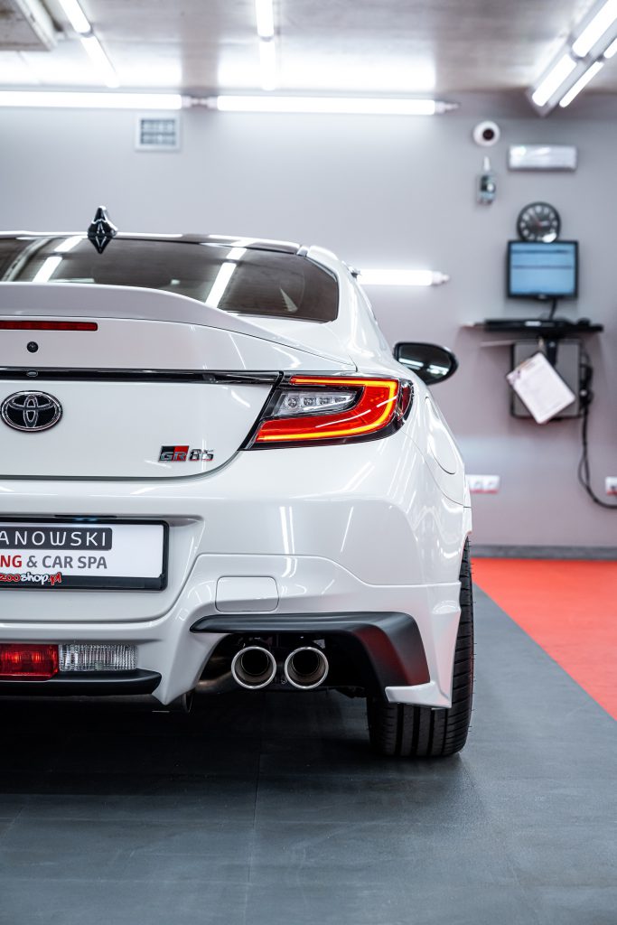 TRD / GR Parts - Trunk Spoiler / Spoiler na klapę bagażnika - Toyota GR86