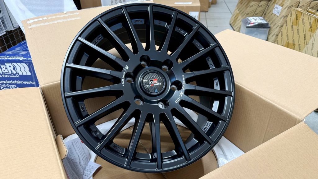 Toyota Land Cruiser - Wheels / Felgi OZ Racing Rally Desert TGR-WRT